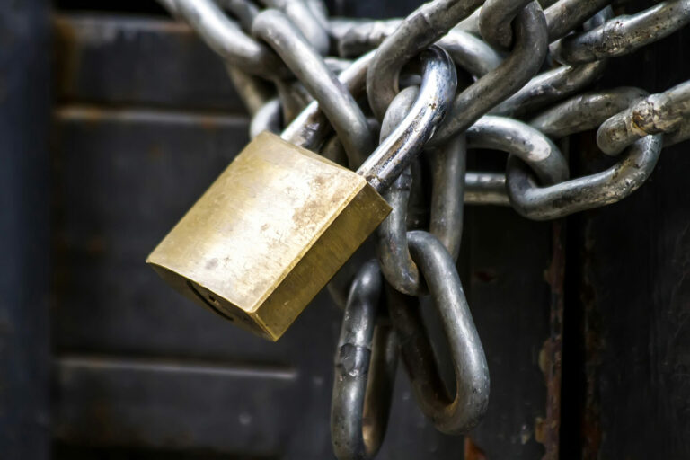 Privacy Vs Secrecy How To Recognize The Difference Fearless Living